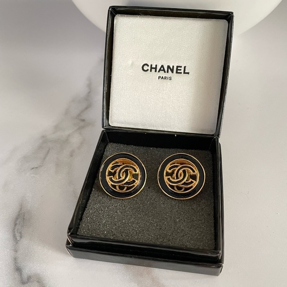 CHANEL | Jewelry | Chanel Vintage Black And Gold Cc Clip On Earrings ...
